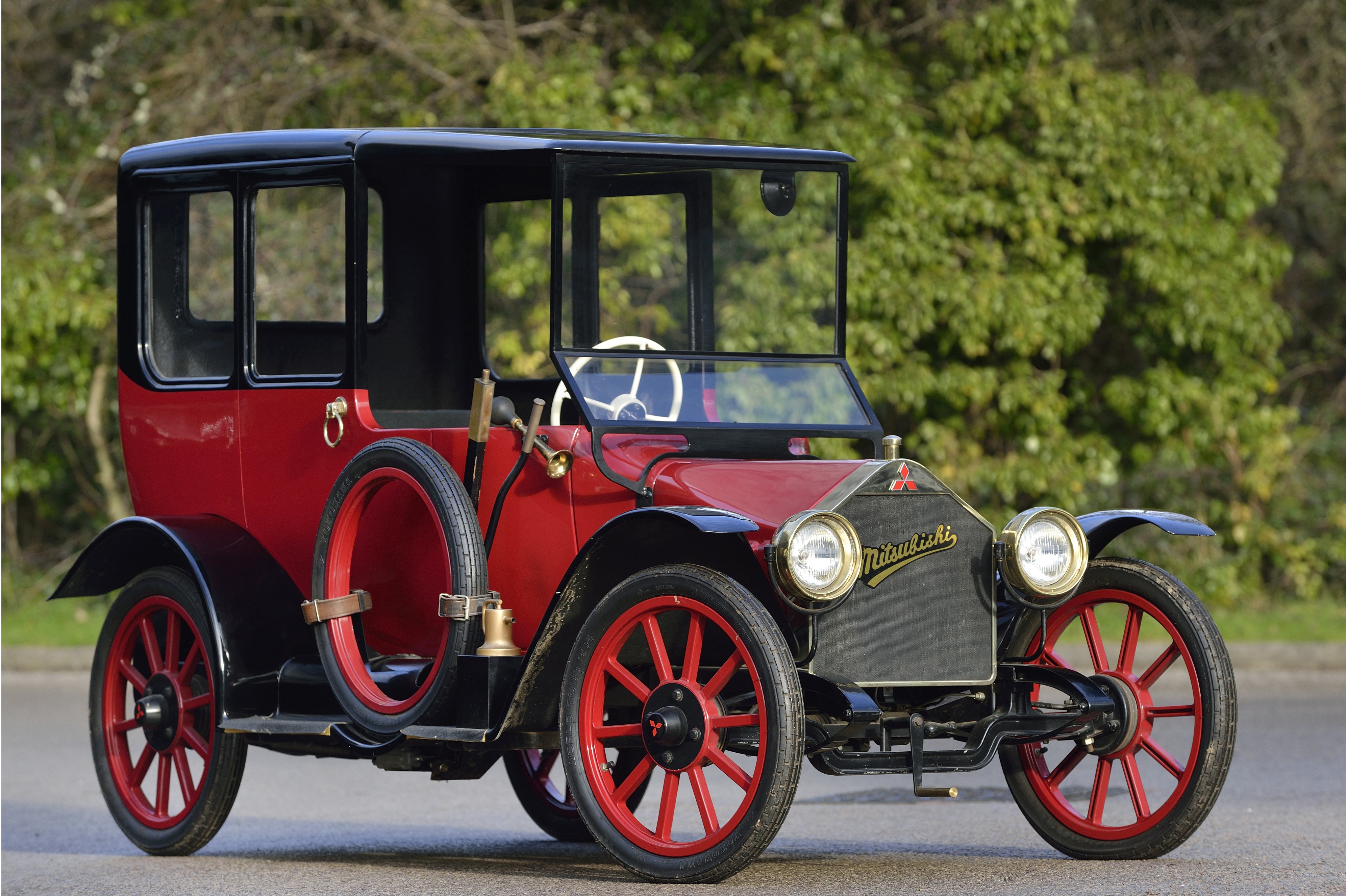 Страницы истории Mitsubishi: столетие первого японского ...